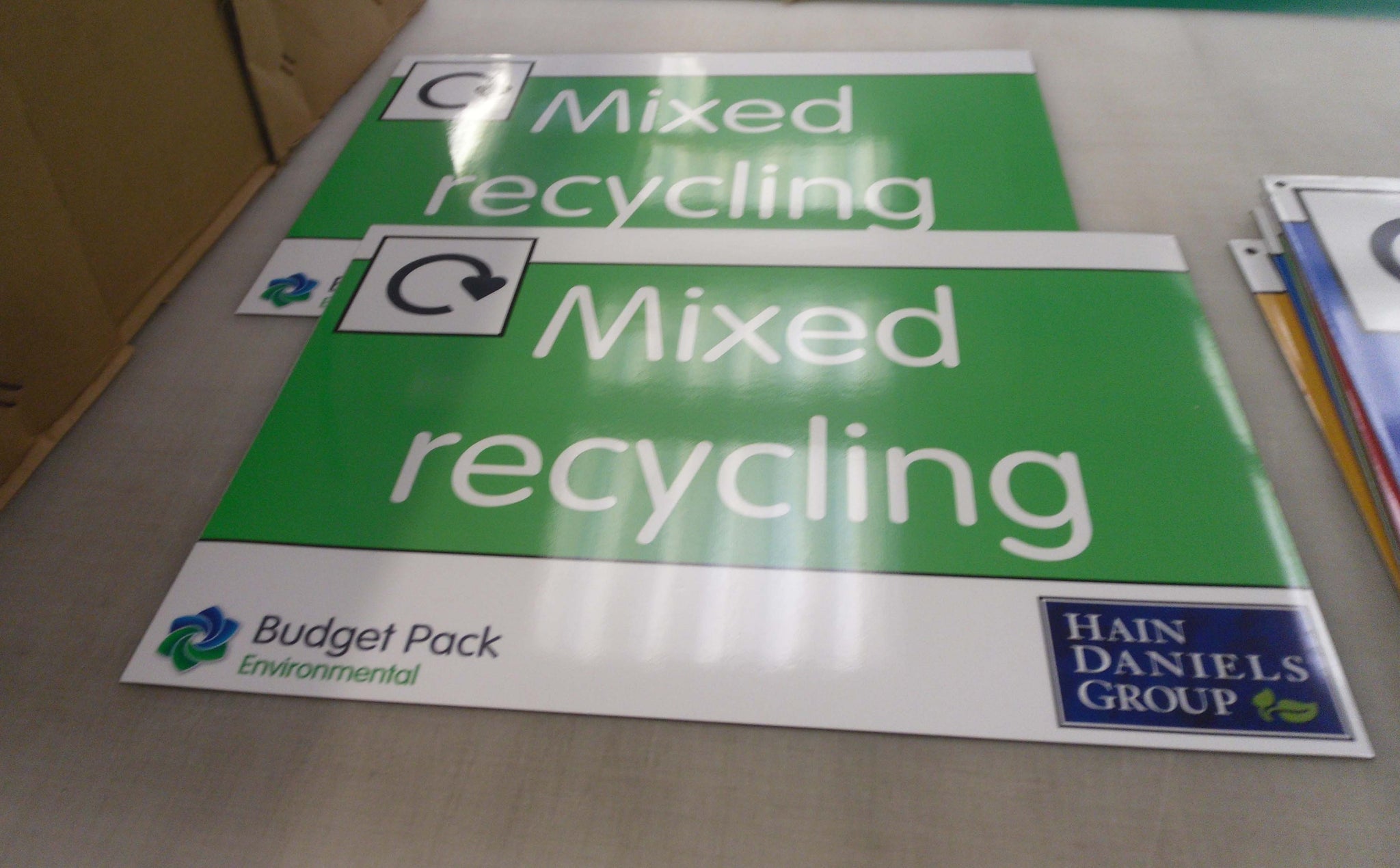 Magnetic Vehicle Signs | SK Signs & Labels | SK Signs & Labels Ltd